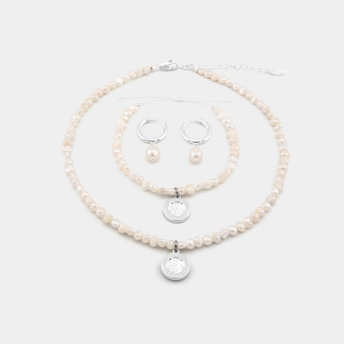 New Arrivals // Get Back Necklaces